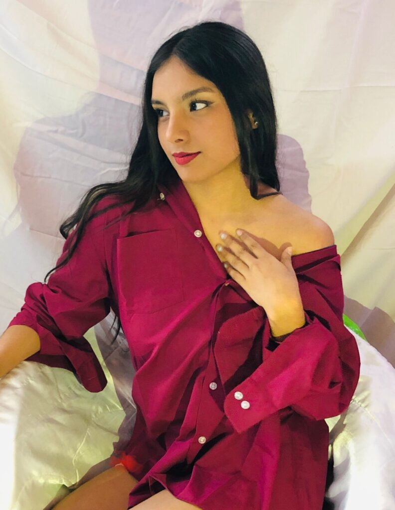 Danna Rodriguez represents San Sebastian in the Fiestas Patrias Queen ...